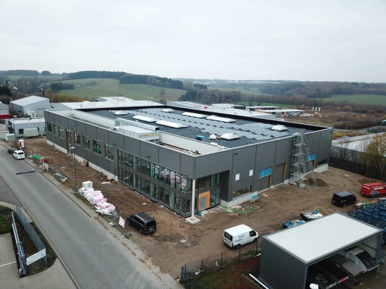 Die DIENES-Gruppe investiert - DIENES